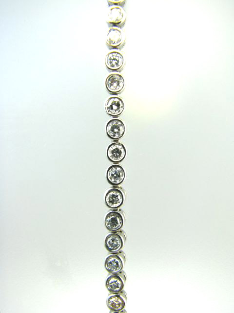 14KT White Gold and Diamond Tennis Bracelet | Koosh Jewelers